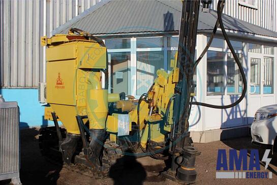 KH3 Crawler Mounted quarry Drilling rig | AmasEnergy