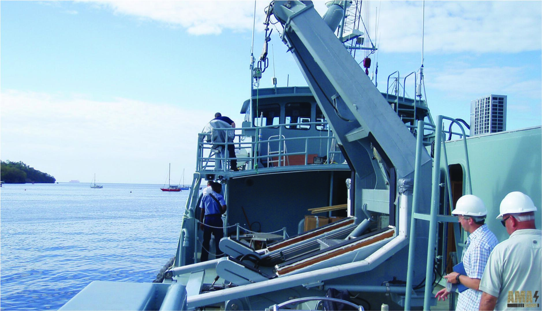 LIGHT WEIGHT DAVIT – PLAR TYPE | AmasEnergy